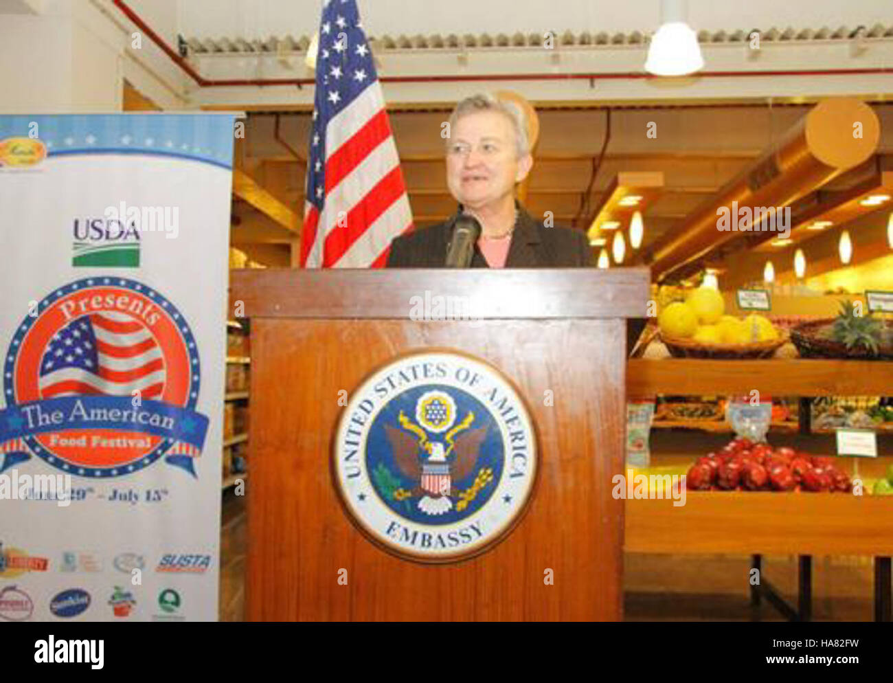Ambassador Nancy Powell, shown here with U.S. Department of Agriculture ...