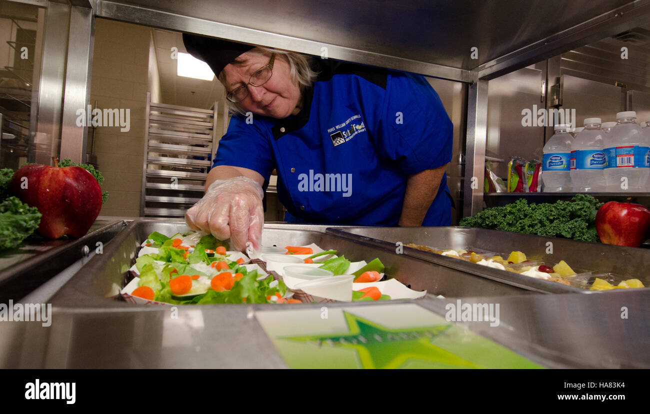 The USDA Food and Nutrition Service supports school meal programs in ...