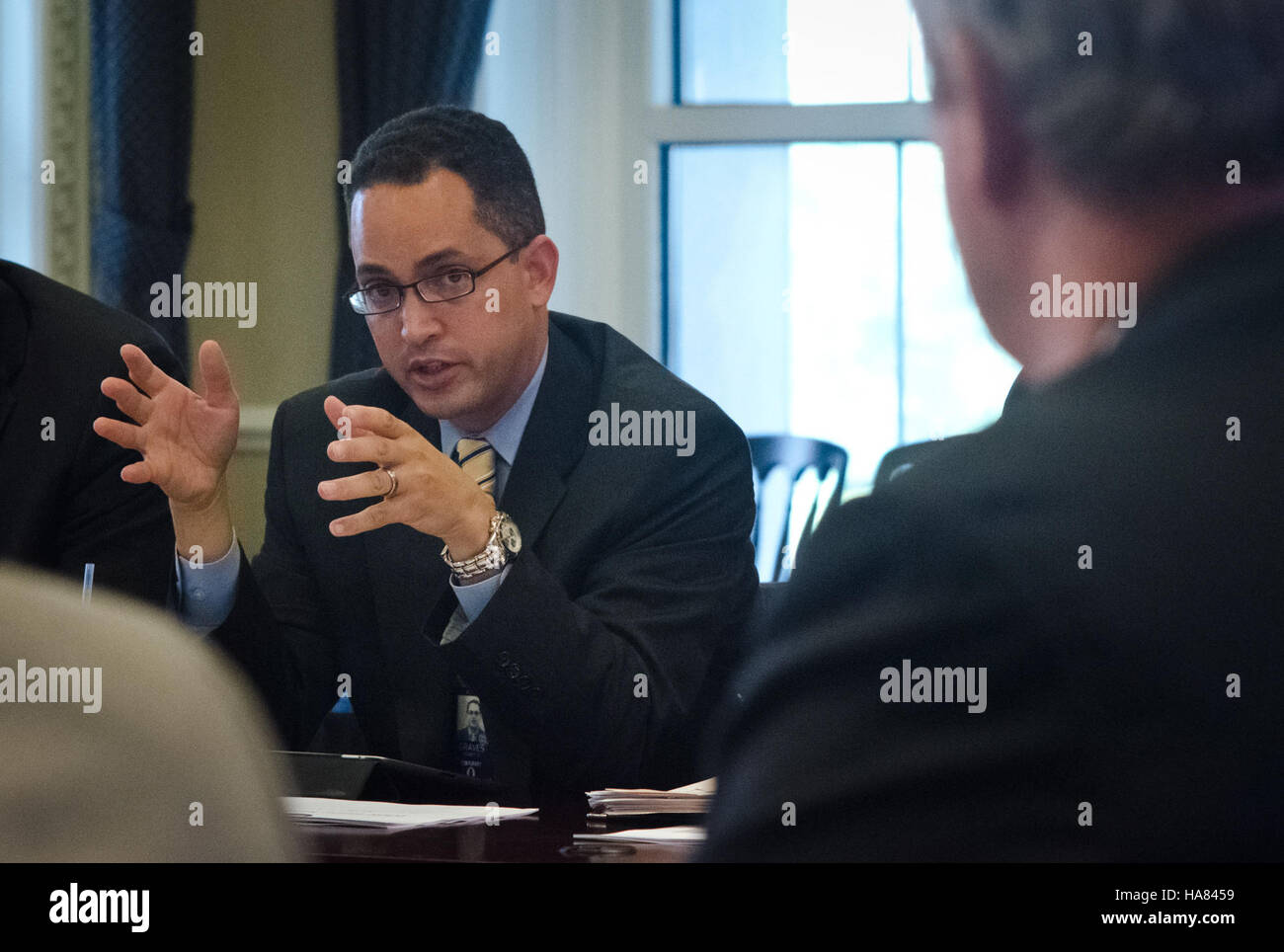 Government defense department hi-res stock photography and images - Alamy