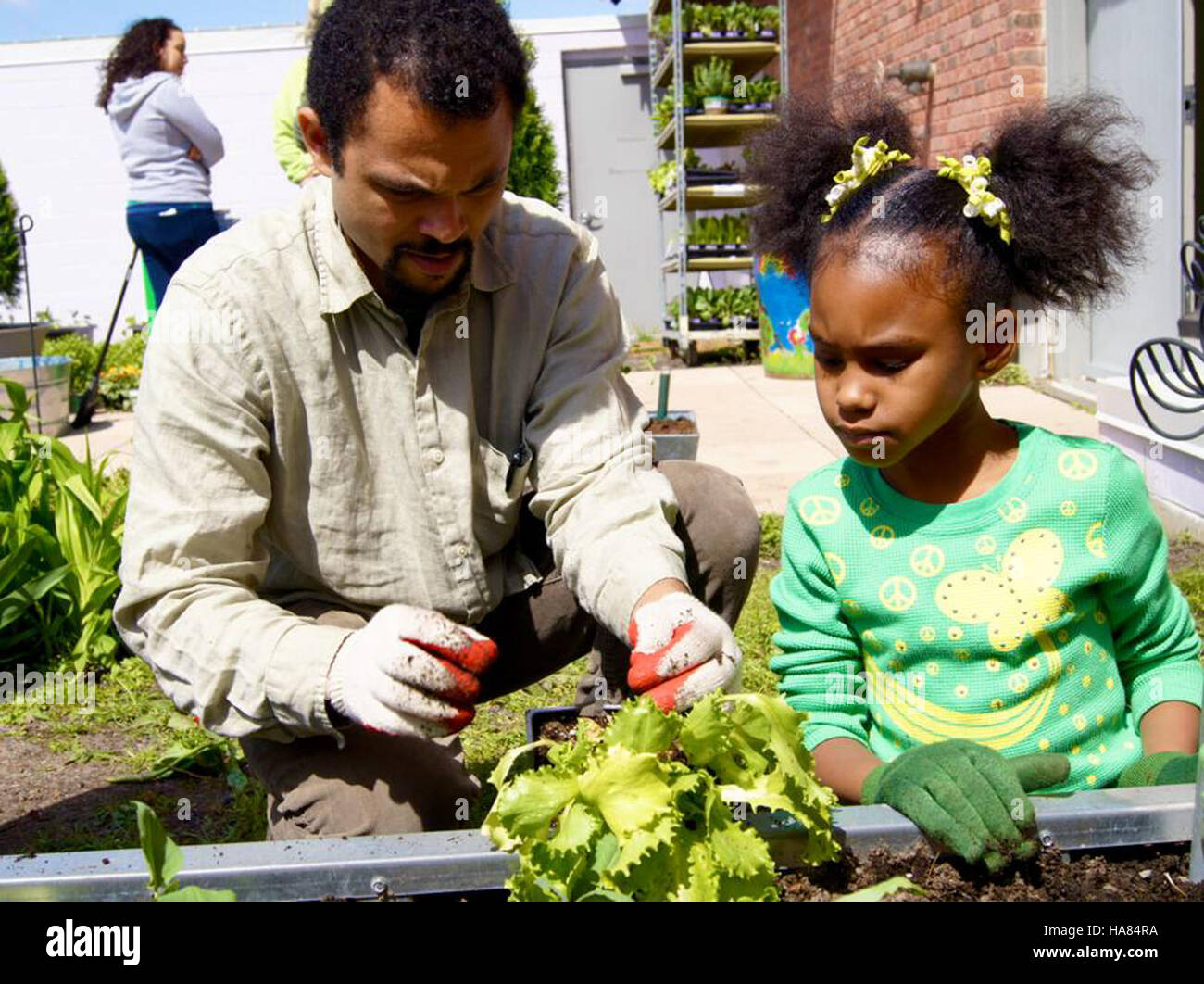 The USDA’s Farm to School initiative helps connect local farms to ...