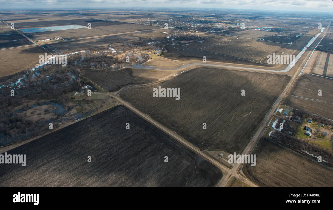 The Red River Basin, spanning Minnesota, North Dakota, and South Dakota ...