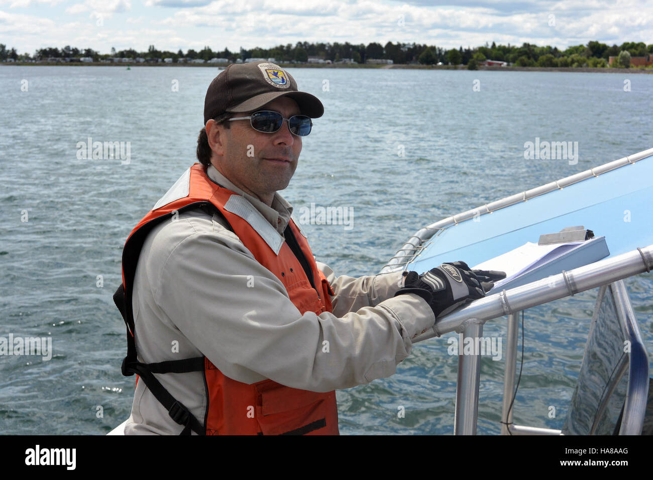 Lampricide hi-res stock photography and images - Alamy