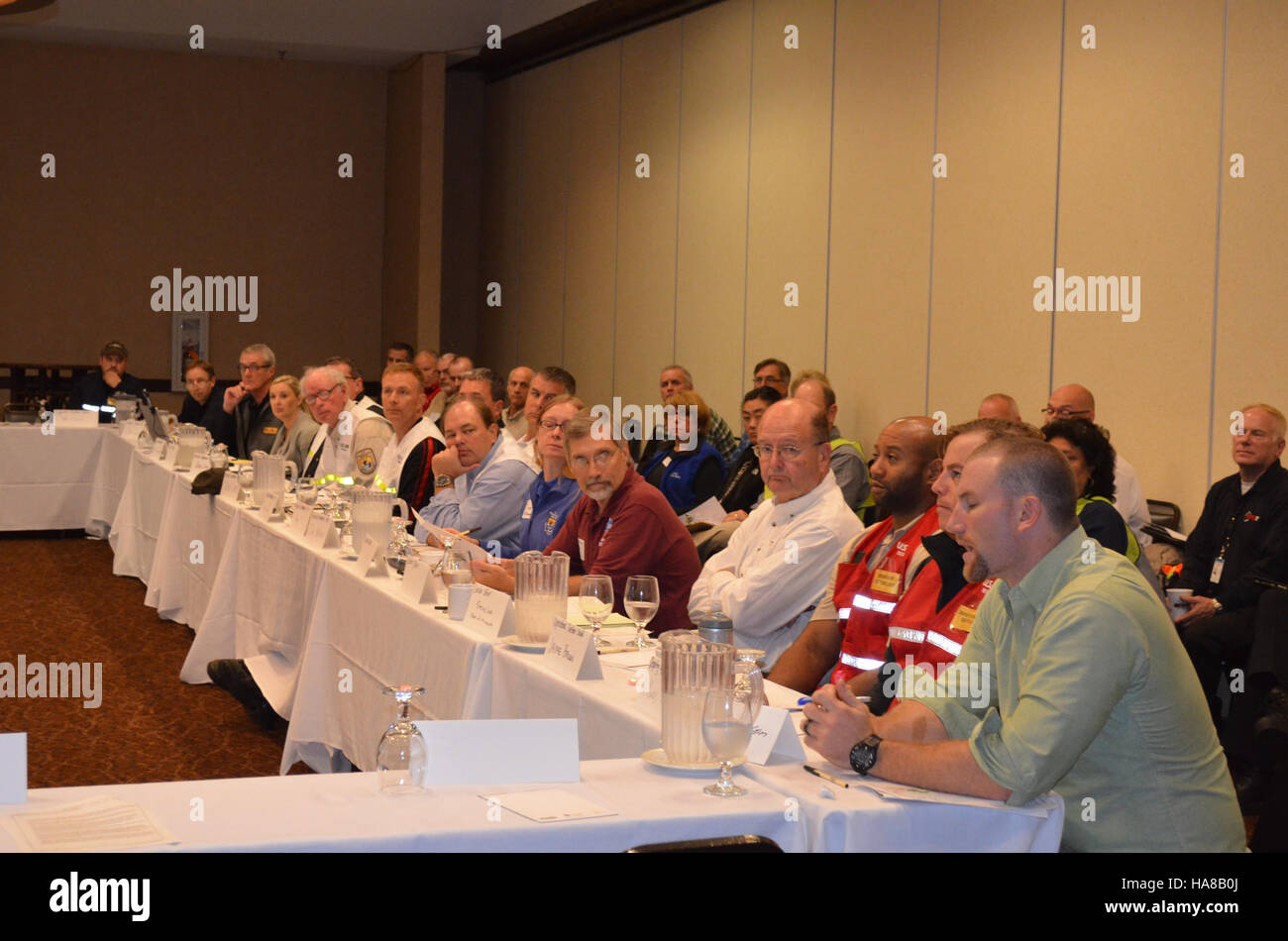 U.S. Fish and Wildlife Service Midwest region team briefing on ...