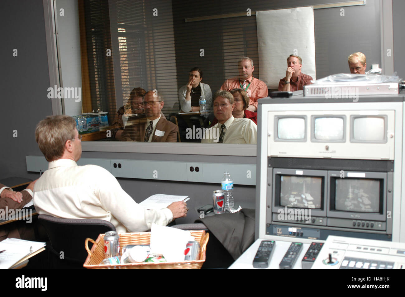 This image shows an observation room where U.S. Fish and Wildlife ...