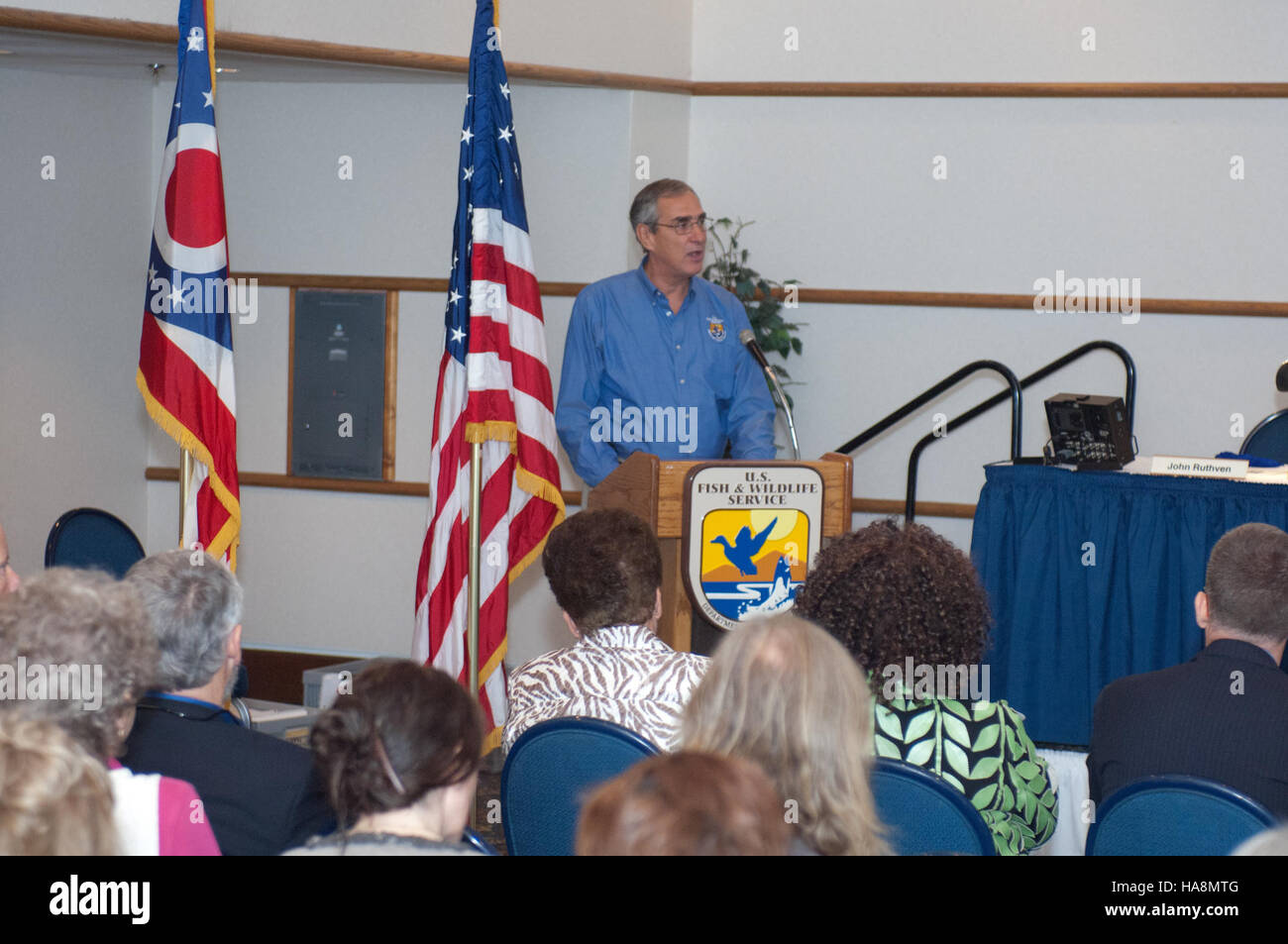 Tom Melius, Regional Director of the U.S. Fish and Wildlife Service ...
