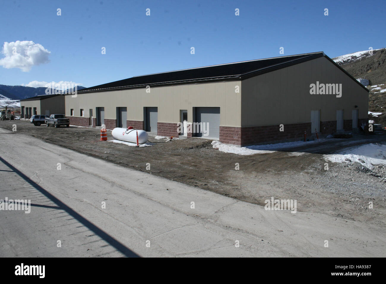 A new building at the Jackson National Fish Hatchery supports fish ...