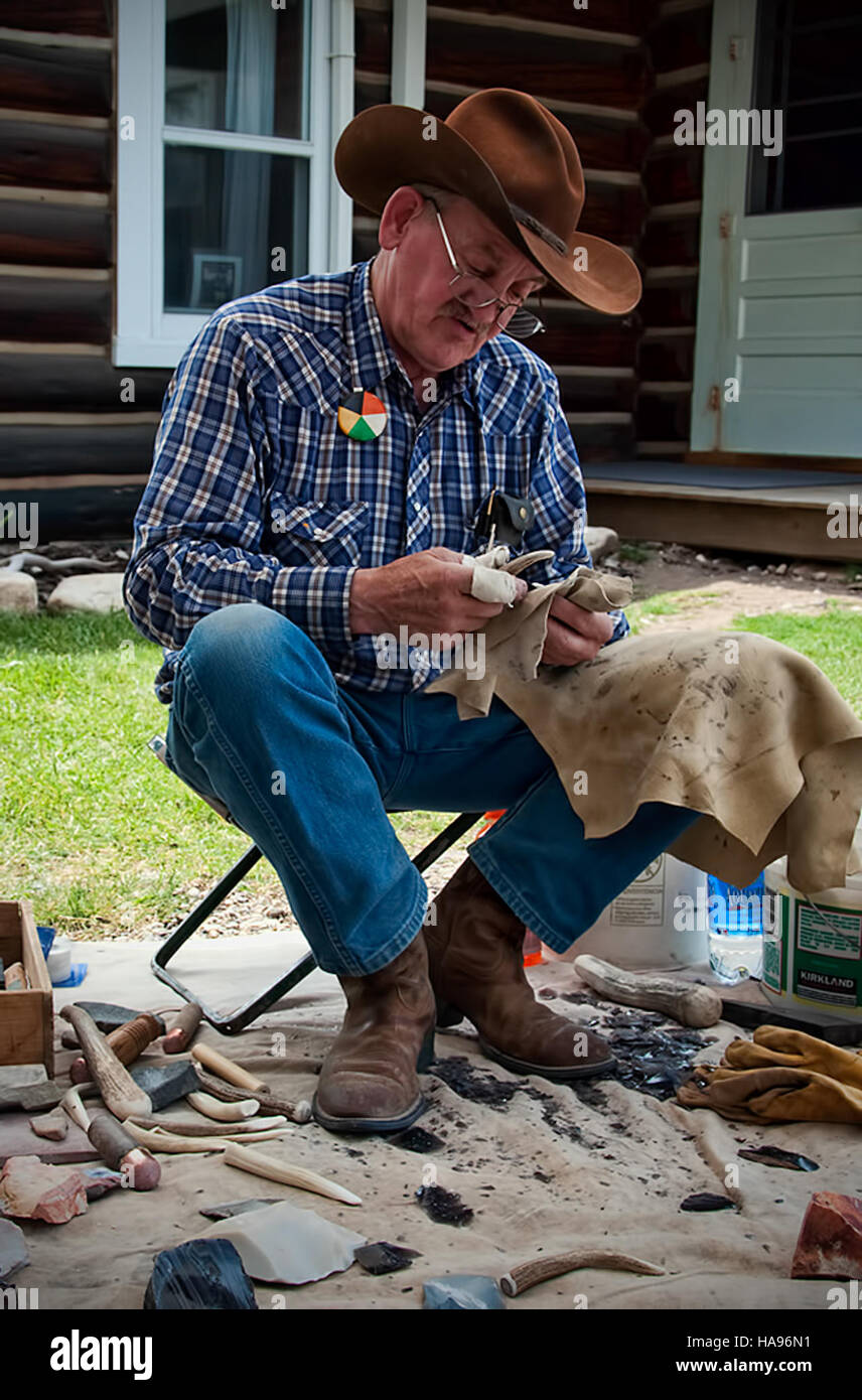 Flint Knapping High Resolution Stock Photography and Images - Alamy