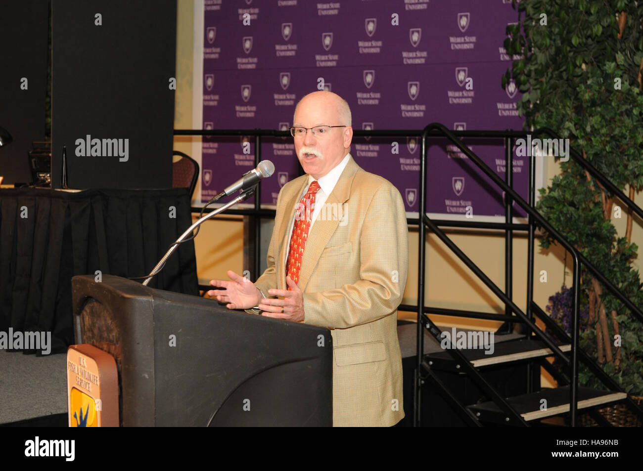 Opening remarks hi-res stock photography and images - Alamy