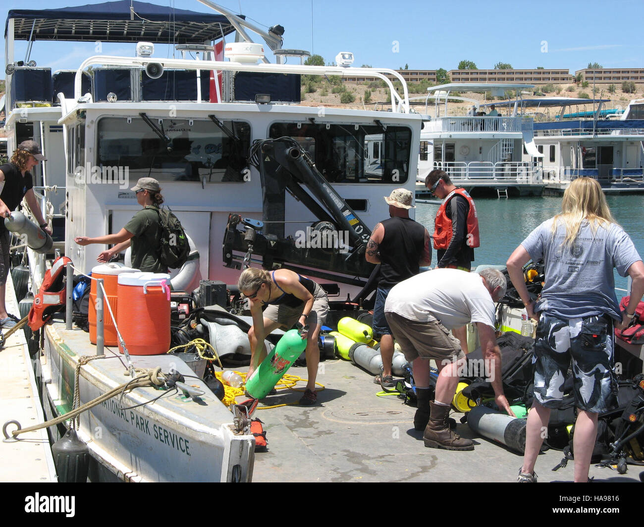 Team operations hi-res stock photography and images - Alamy