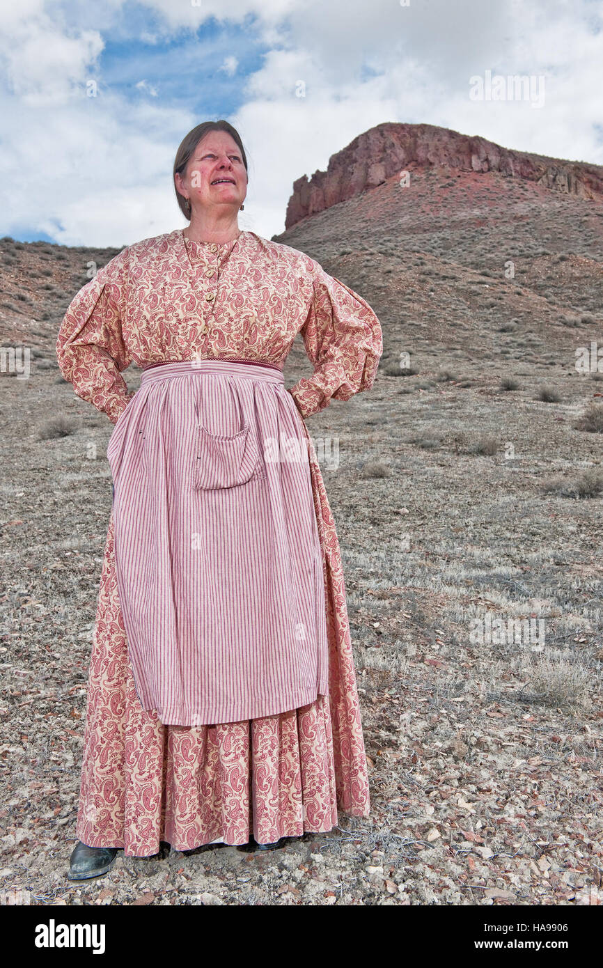 Lovelock Cave, a significant archaeological site in Nevada, provides ...