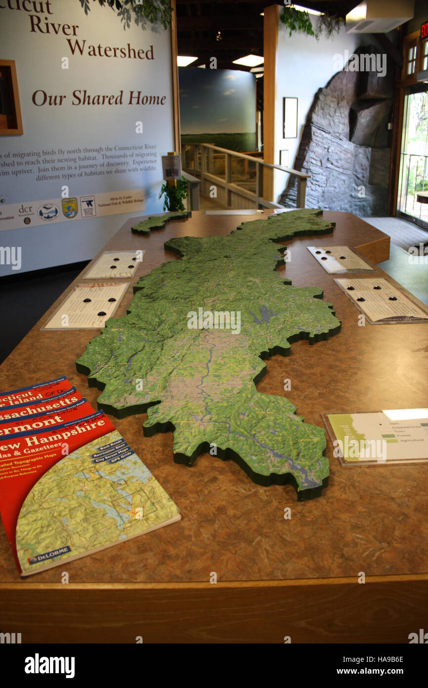 The map of the Connecticut River Watershed outlines the water systems ...