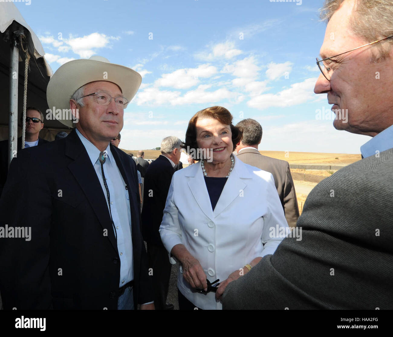 Intertie hi-res stock photography and images - Alamy