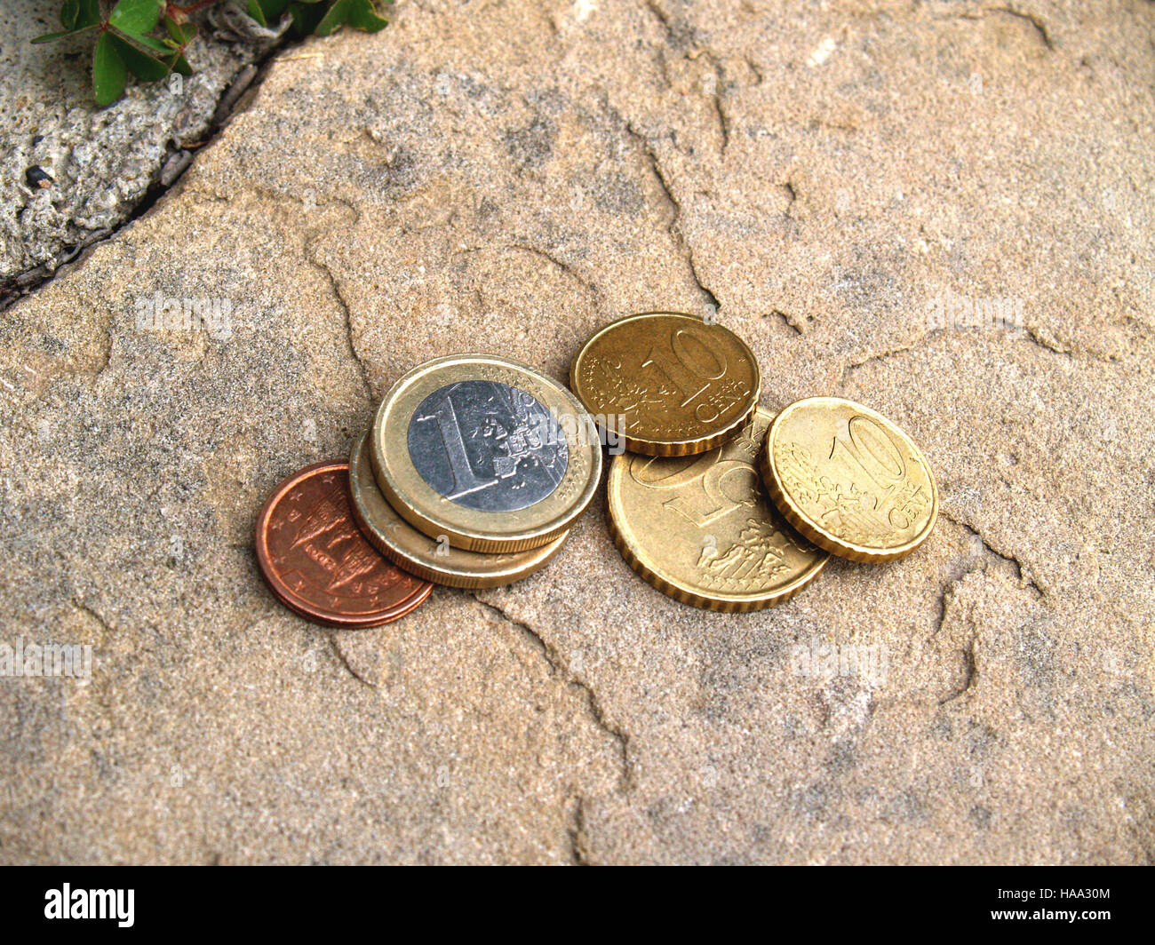 Uk coins chart hi-res stock photography and images - Alamy