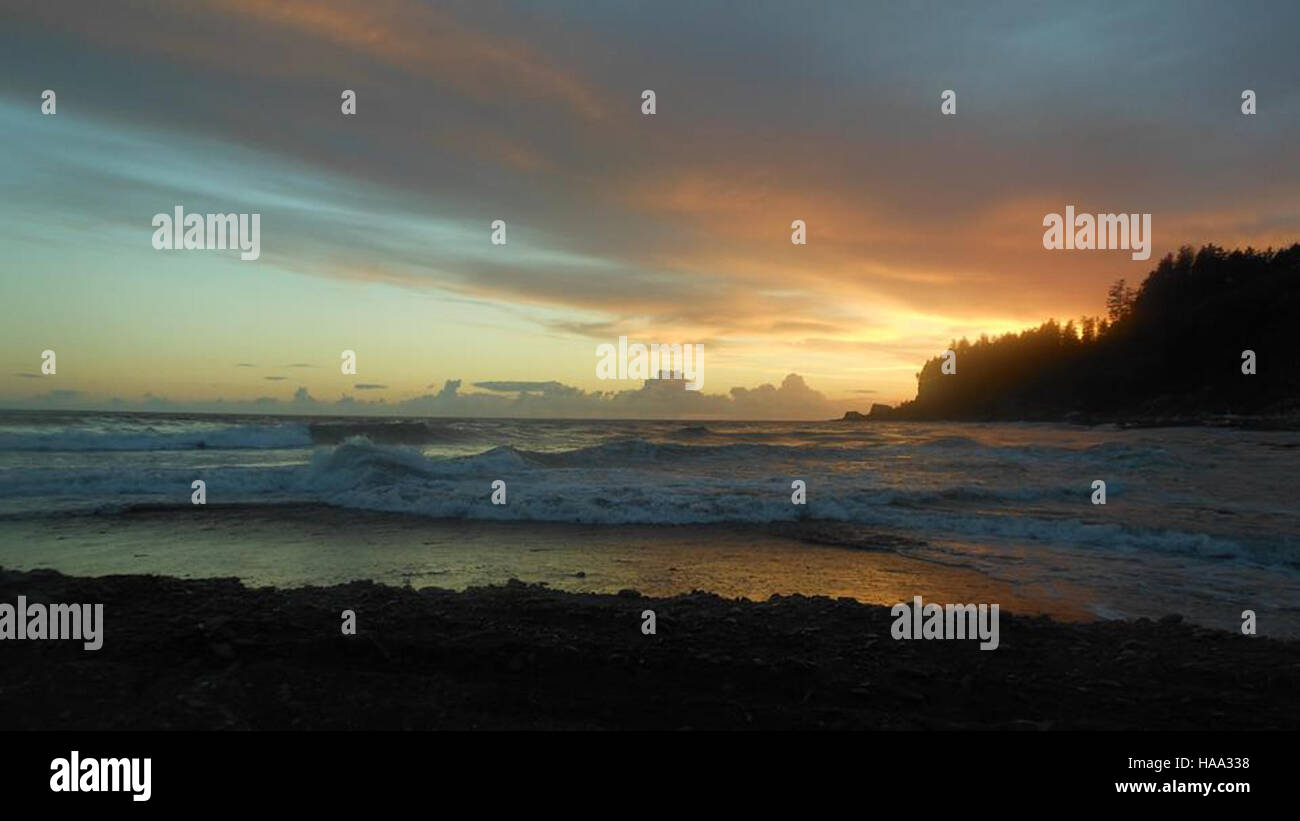 Quinault indian reservation hi-res stock photography and images - Alamy