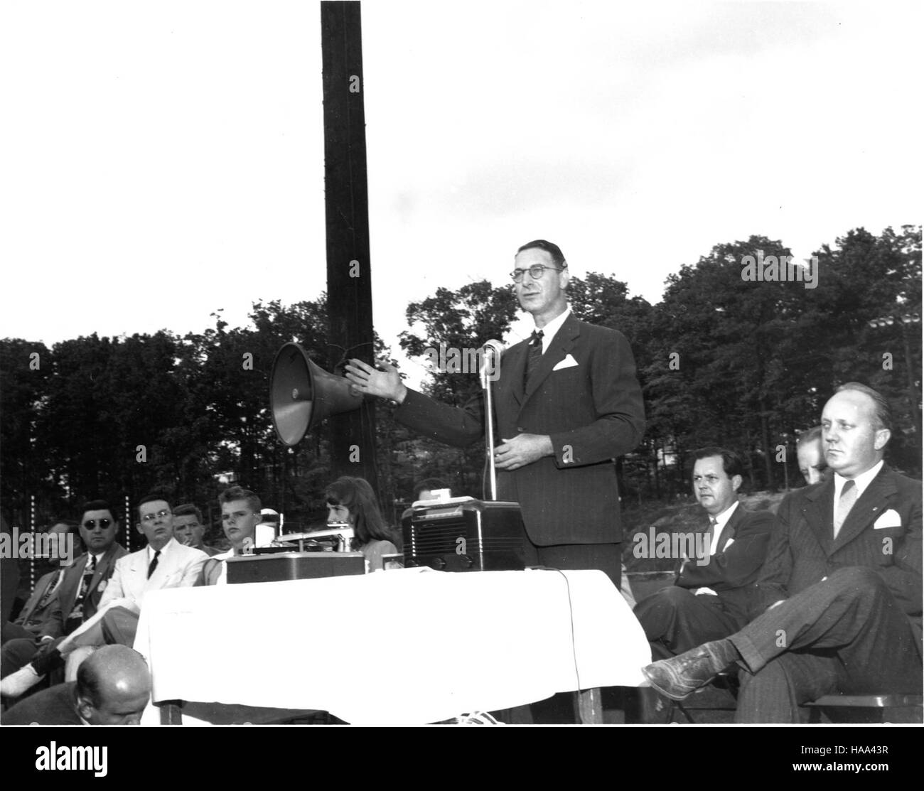 Sustainable solutions Black and White Stock Photos & Images - Alamy