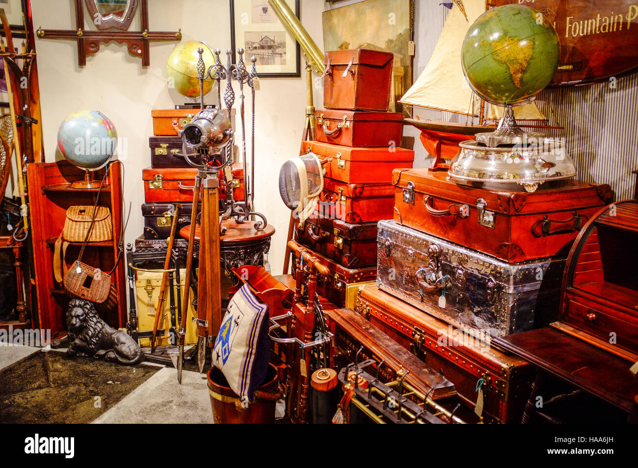 Beautiful shop in London, England Stock Photo - Alamy