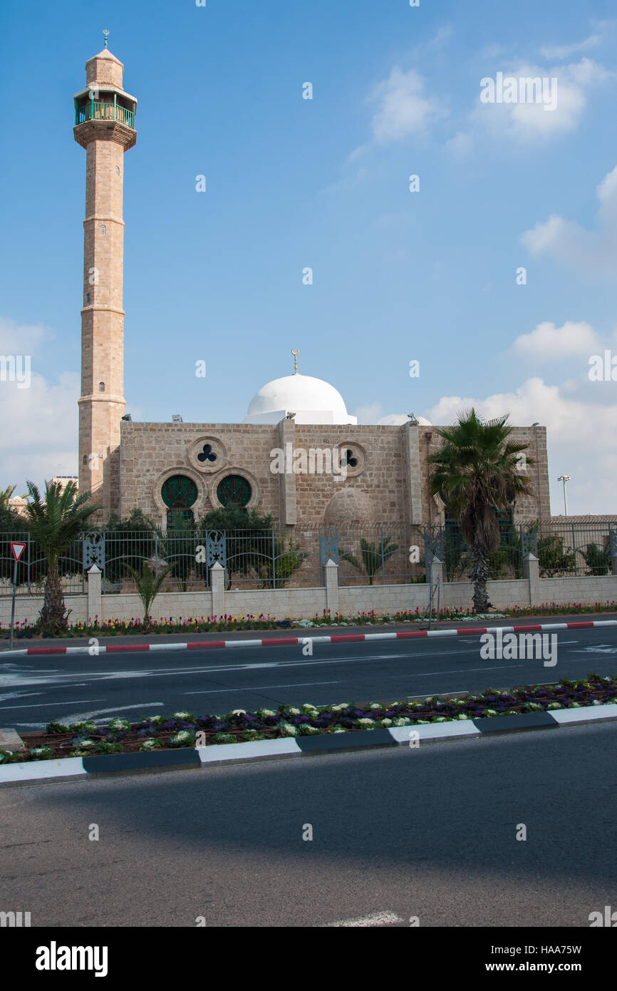 The Hassan Bek Mosque in Tel-Aviv, Israel Stock Photo - Alamy