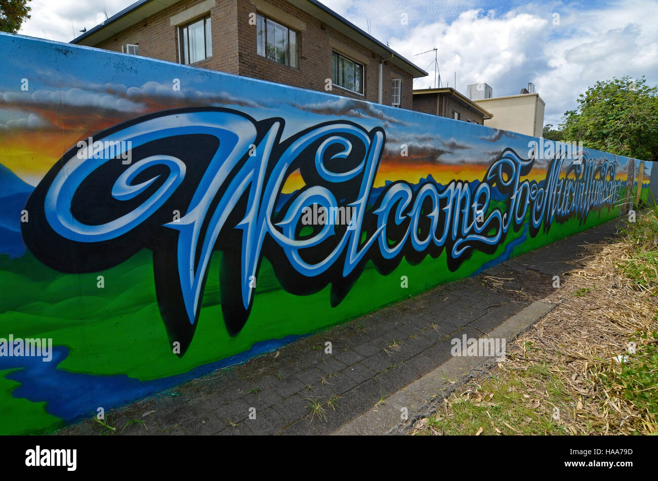 Welcome murwillumbah painted graffiti sign hi-res stock photography and ...