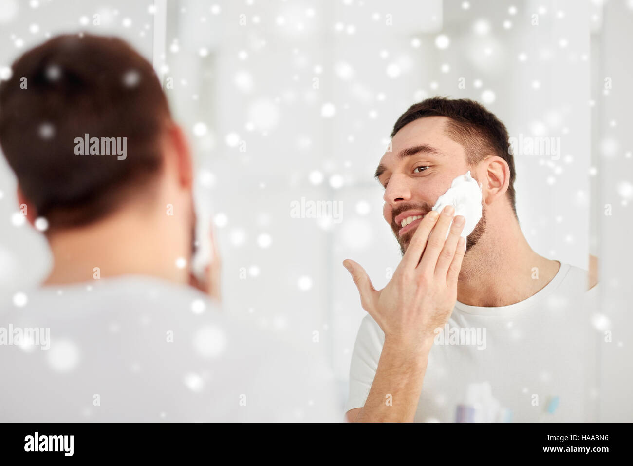 happy man applying shaving foam at bathroom mirror Stock Photo - Alamy