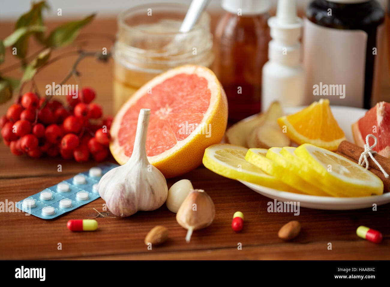 traditional medicine and synthetic drugs Stock Photo - Alamy