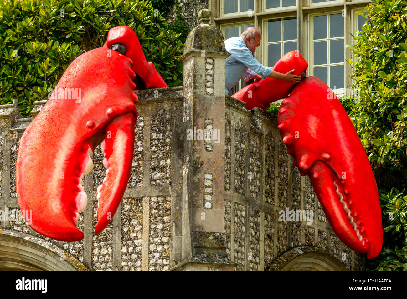 John Blakeley, film industry special-effects sculptor, arranges his ...