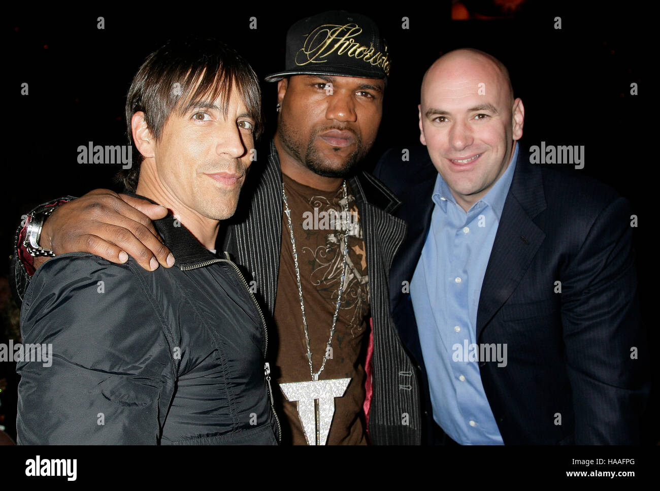 Anthony Kiedis, left, Quinton "Rampage" Jackson, center, and UFC ...