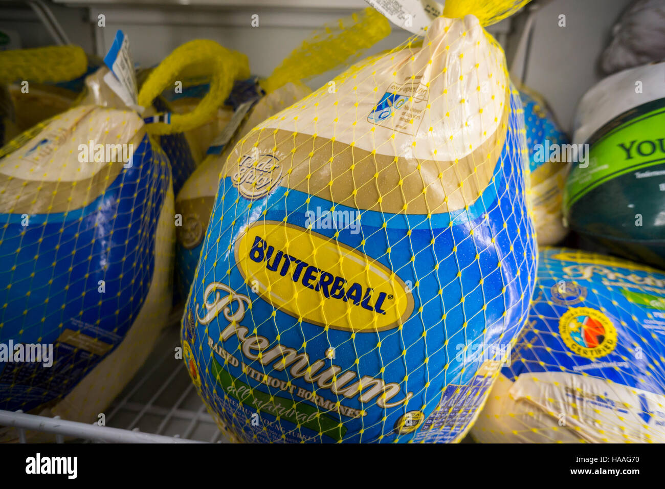 Butterball brand frozen Turkeys for sale in a supermarket in New York ...