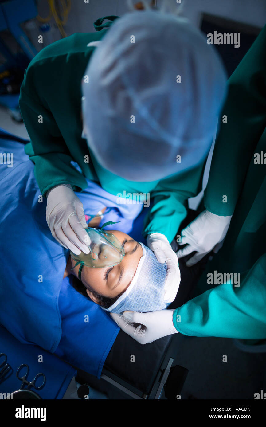 Anesthesia Mask Stock Photos & Anesthesia Mask Stock Images - Alamy