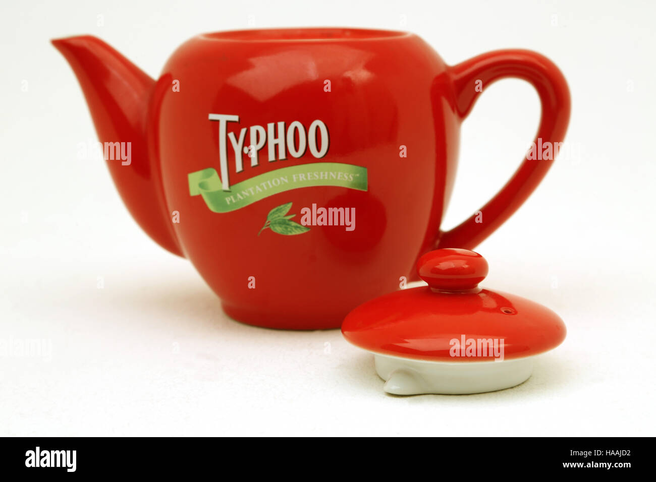 Red Typhoo Teapot Stock Photo - Alamy