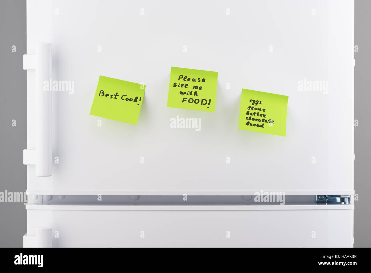 Best cook, please feel me with food notes and shopping list on green ...