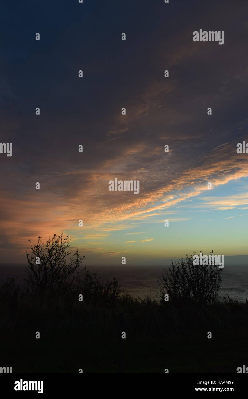 Early sunrise hi-res stock photography and images - Alamy