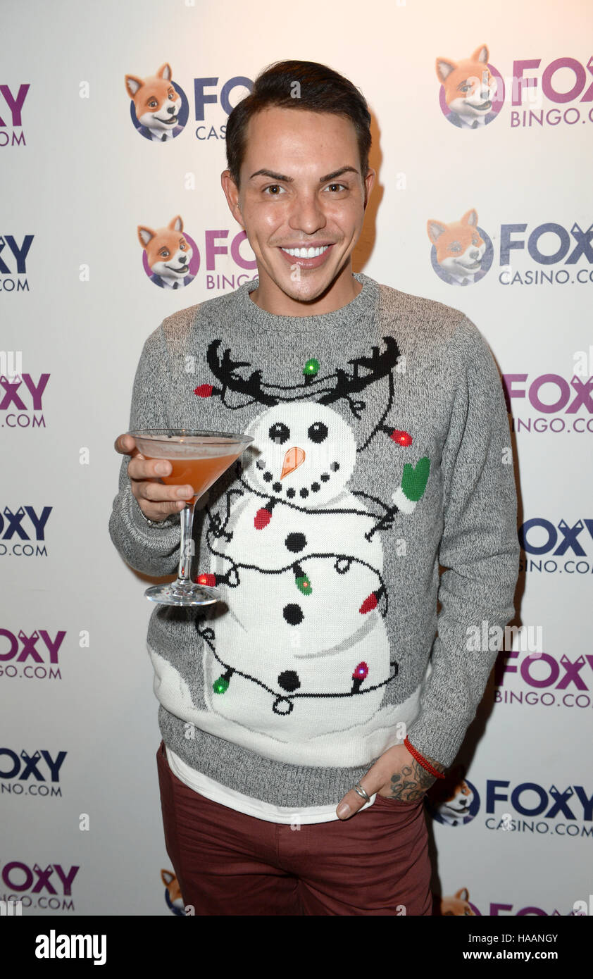 EDITORIAL USE ONLY Bobby Norris arrives at the Foxy Bingo ÔLove LodgeÕ ...