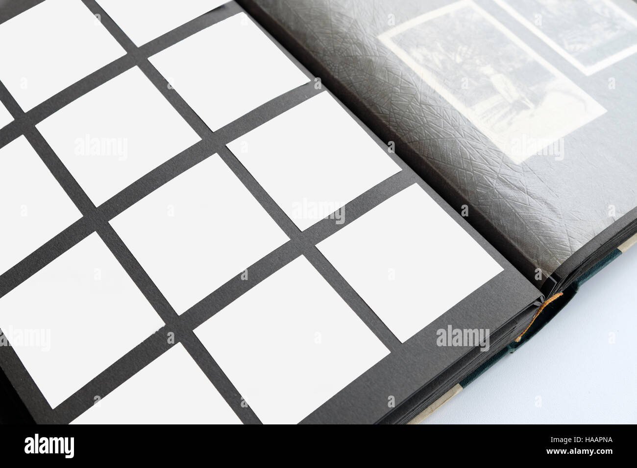 old photo album book with blank photos Stock Photo - Alamy