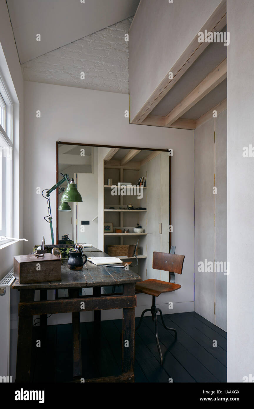 Study. EGG Studios, LONDON, United Kingdom. Architect: Jonathan Tuckey ...