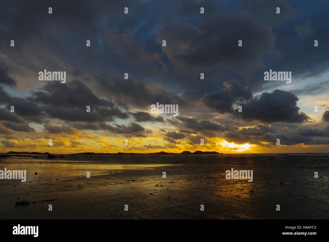 Rhosneigr coast hi-res stock photography and images - Alamy
