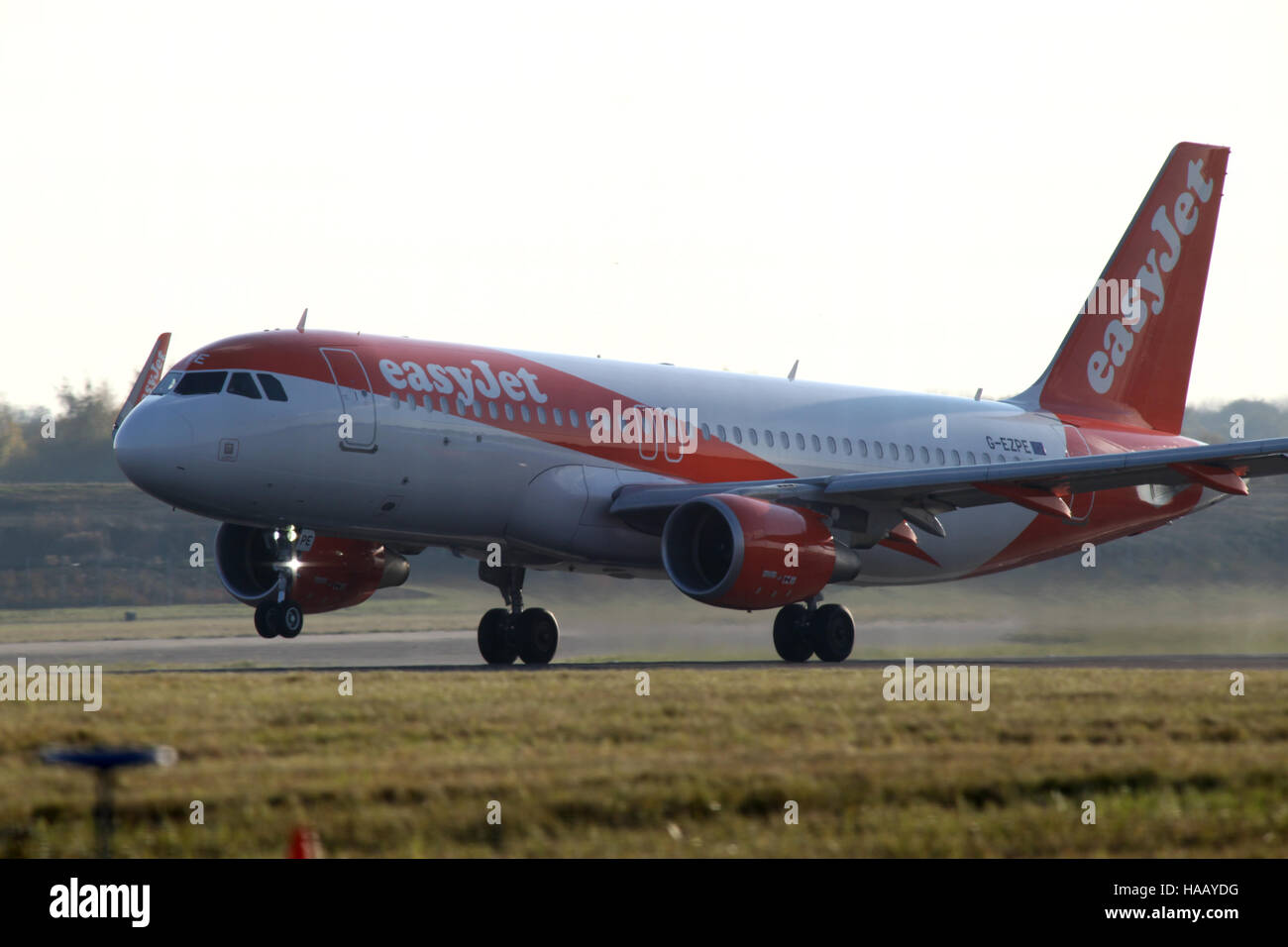 Easyjet, Airbus A320, G-EZPE departs London Stansted Airport, Essex ...