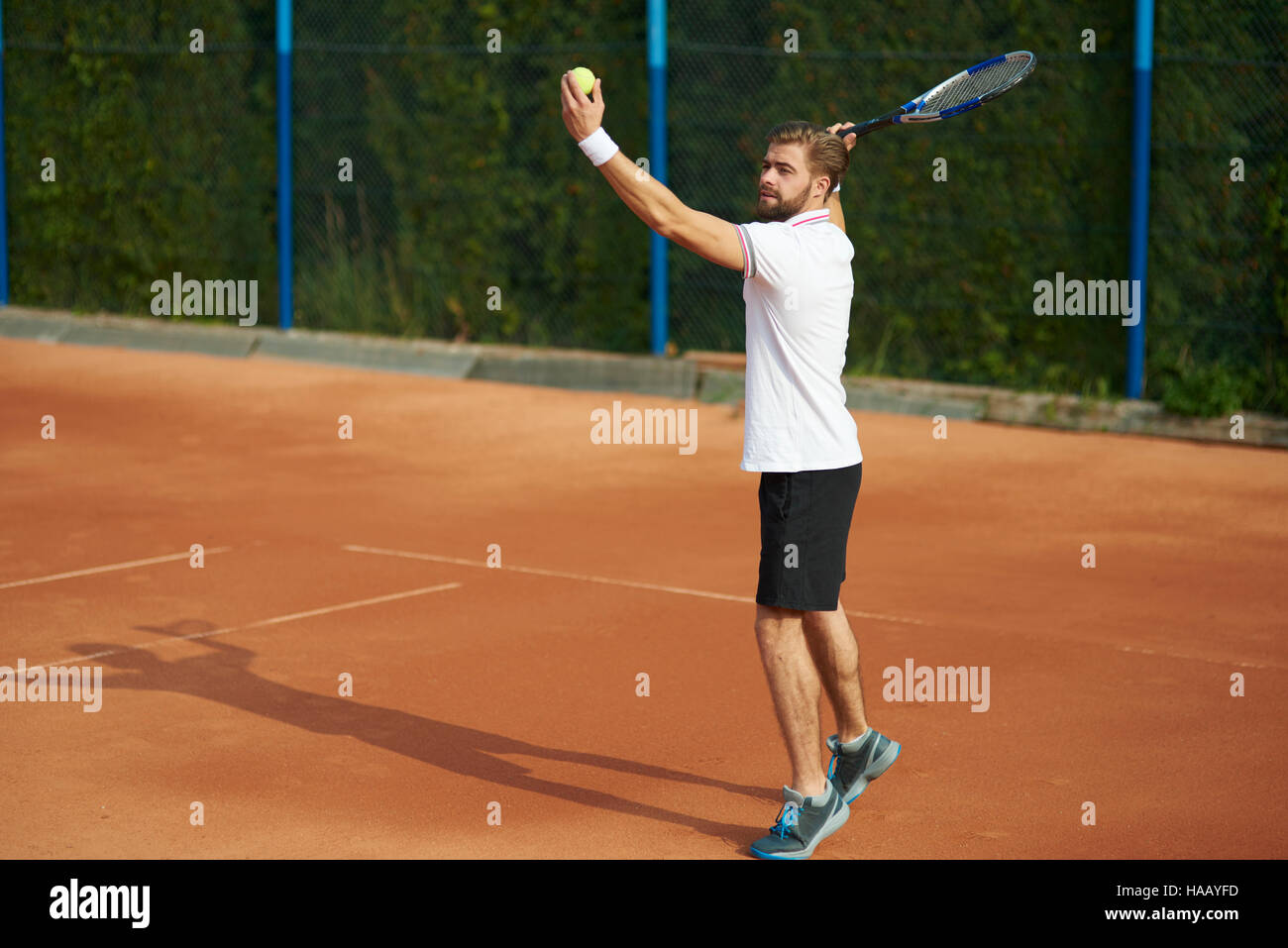 Focused tennis player hi-res stock photography and images - Alamy