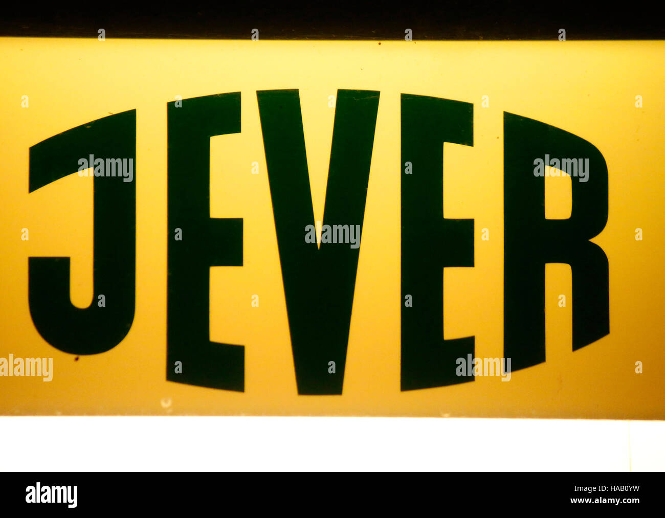das Logo der Marke "Jever", Berlin Stock Photo - Alamy