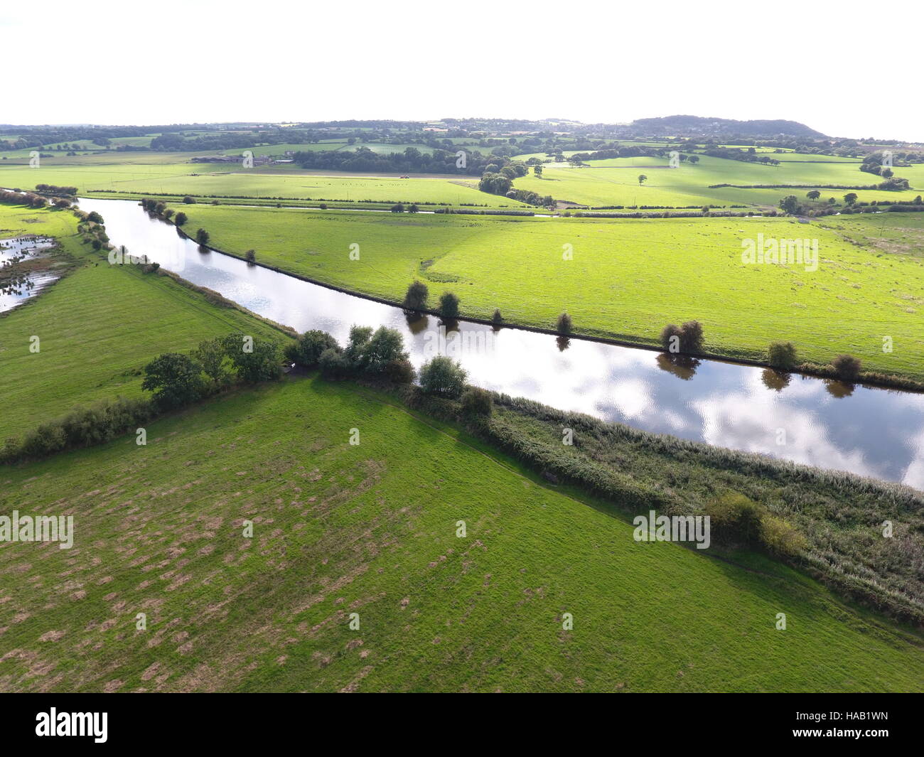 aerial photograph of the river Weaver in Frodsham, Cheshire Stock Photo ...