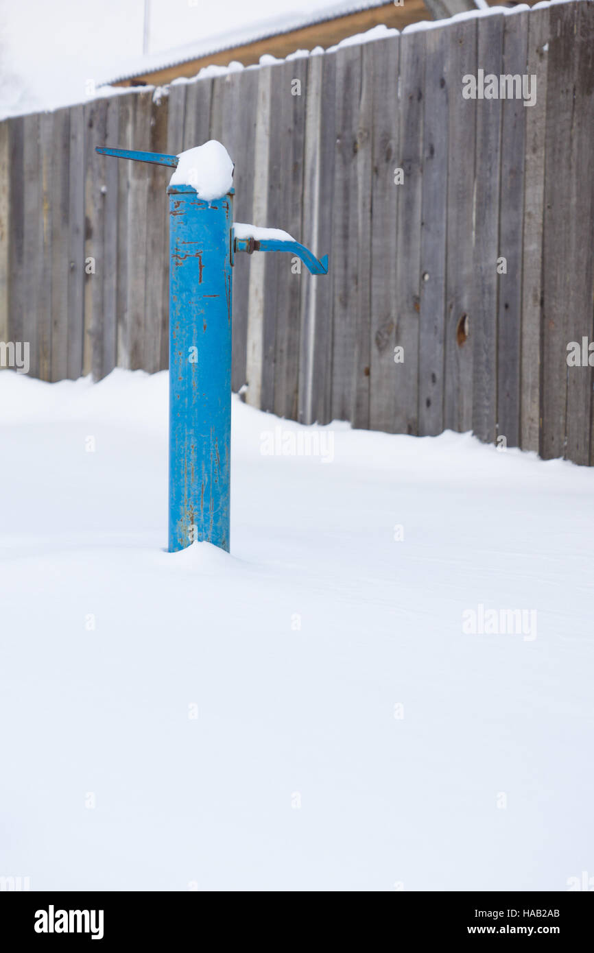 Blue column hi-res stock photography and images - Alamy