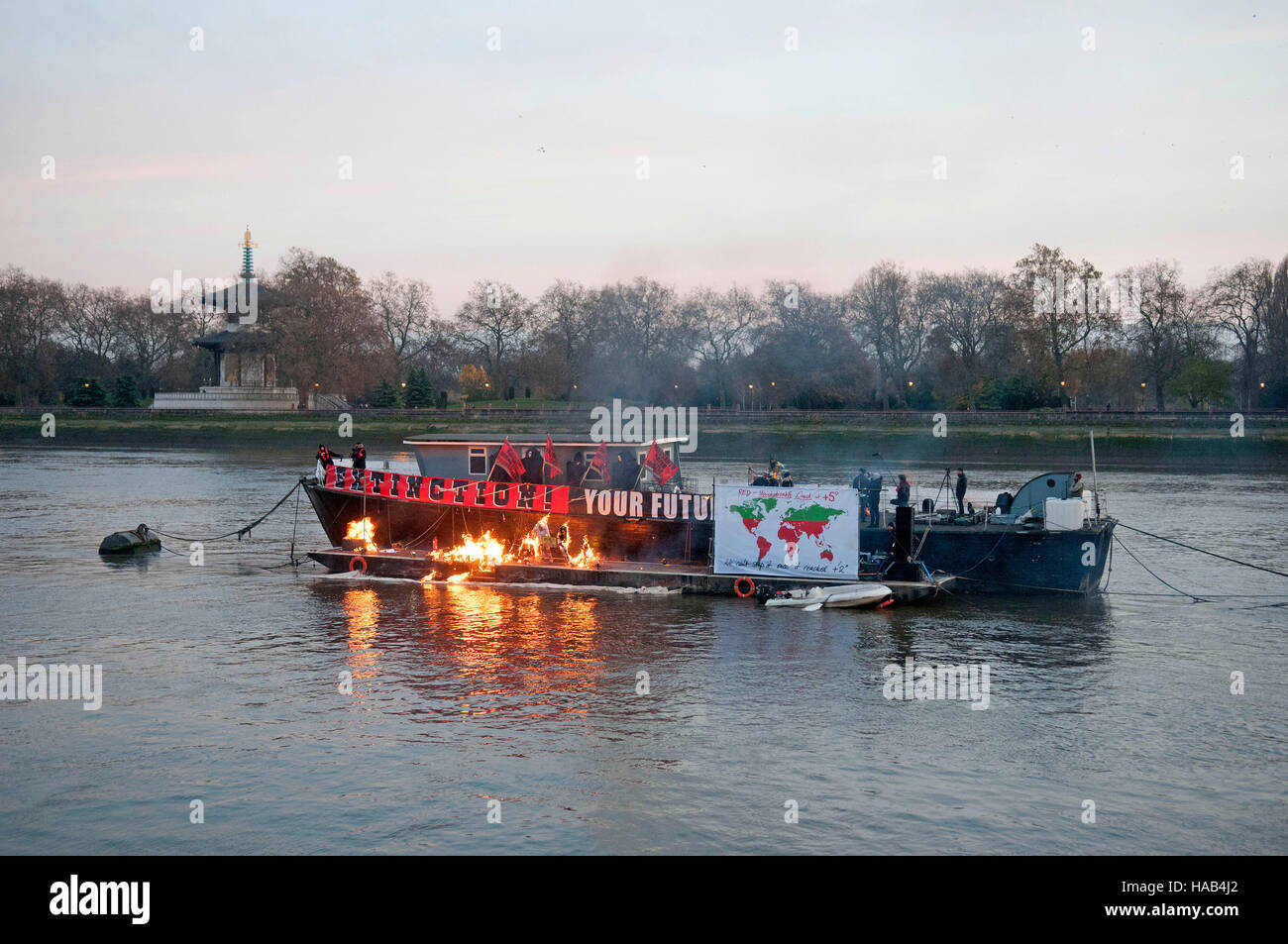 Burn punk london hi-res stock photography and images - Alamy