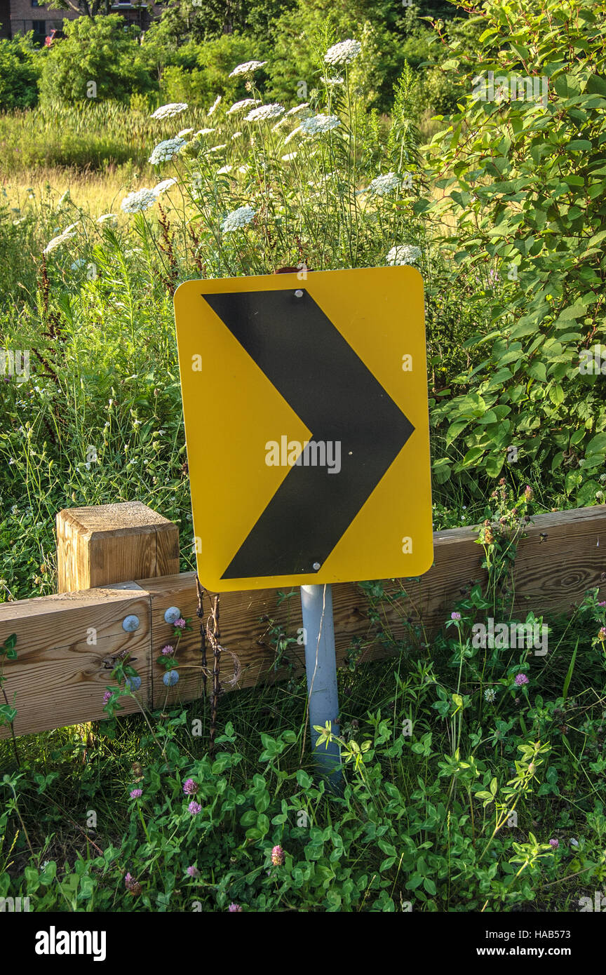 Easy way directional sign hi-res stock photography and images - Alamy