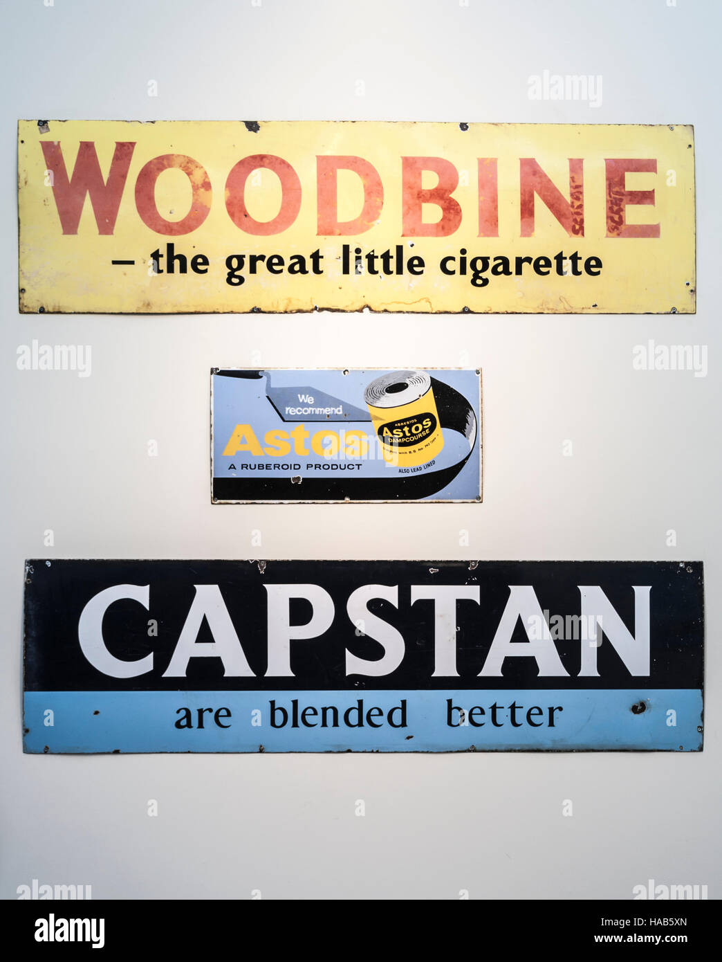 Capstan cigarettes hi-res stock photography and images - Alamy