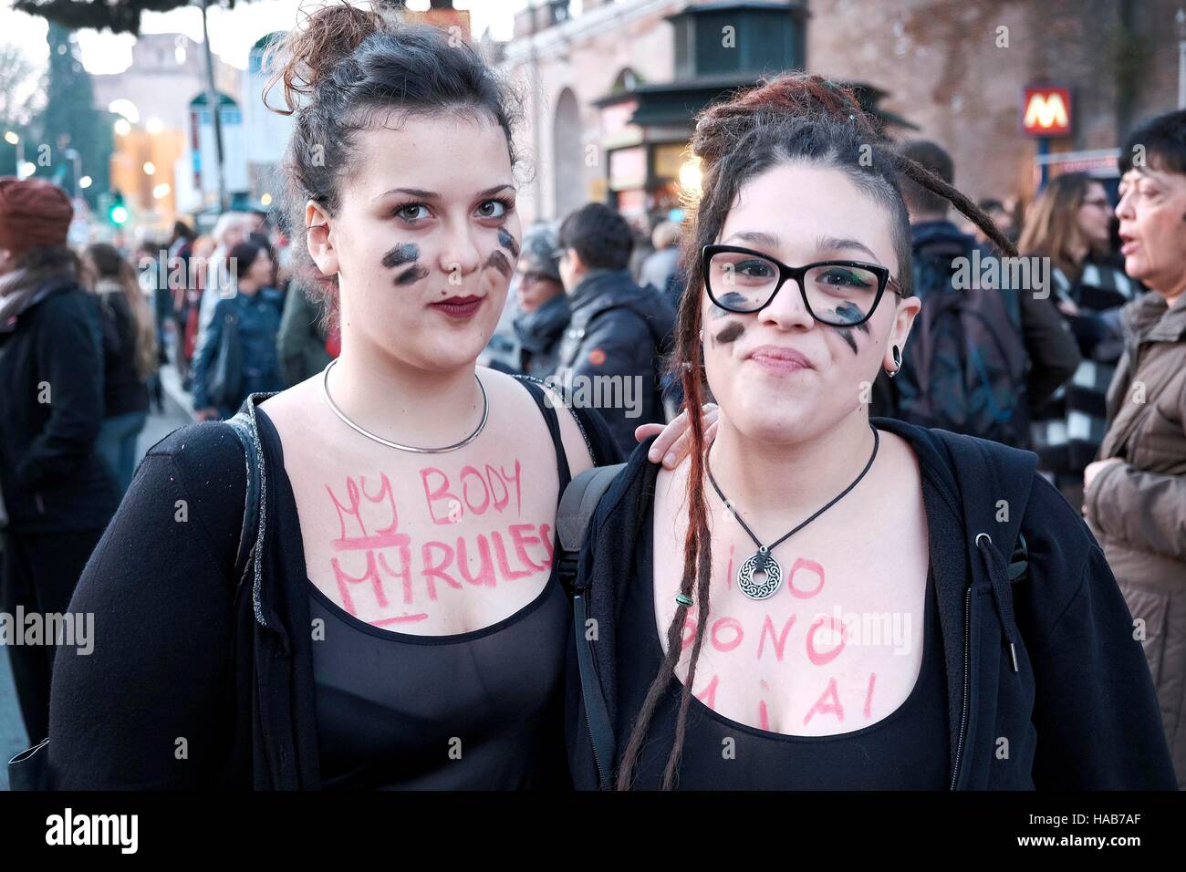 Male violence against women hi-res stock photography and images - Alamy