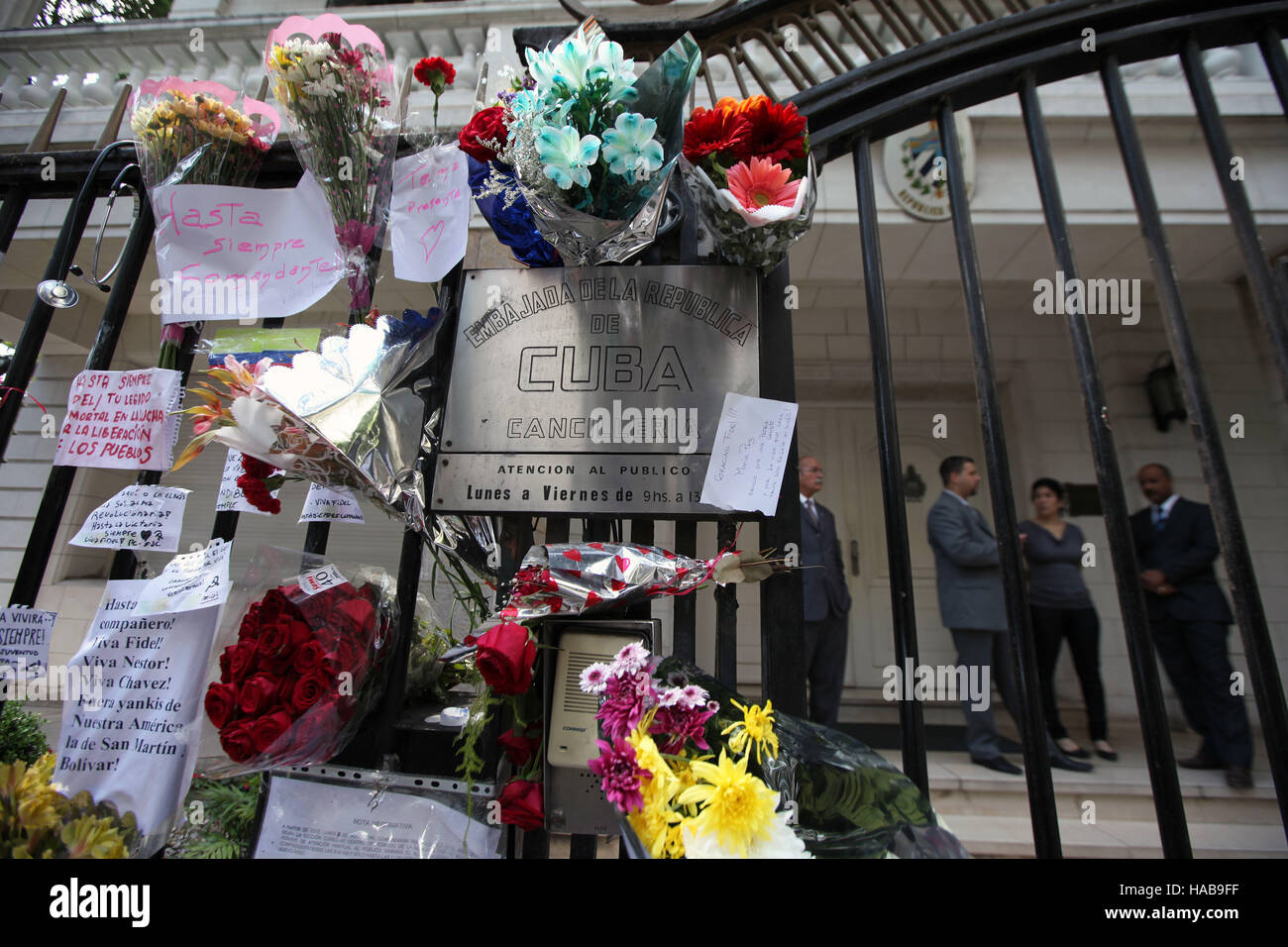 Cuban embassy hi-res stock photography and images - Alamy