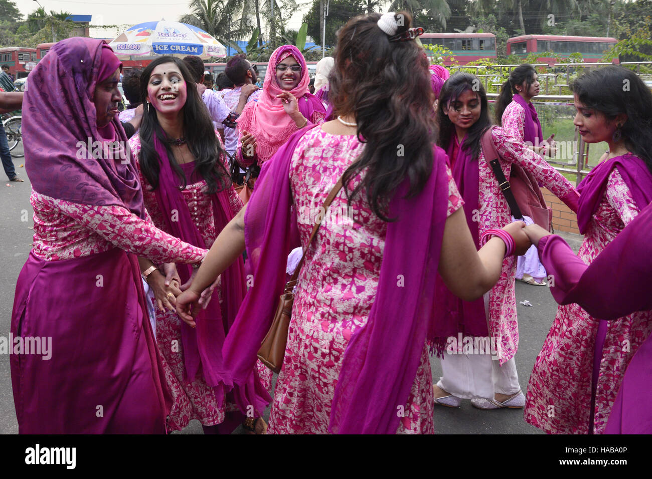 Dhaka, Bangladesh. 28th Nov, 2016. Dhaka University's Tourism ...