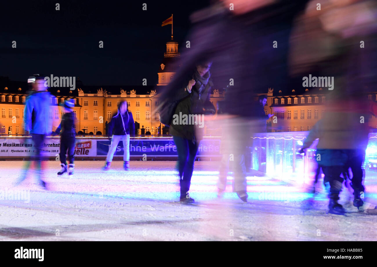 Karlsruhe, Germany. 28th Nov, 2016. Ice skaters enjoy the open air ice ...