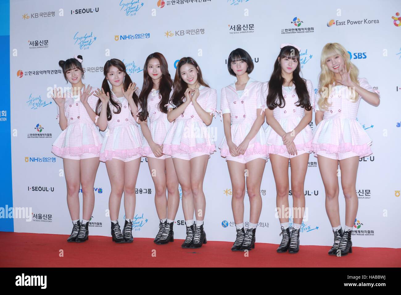 Seoul, Korea. 27th Nov, 2016. EXID, AOA, T-ARA, GFRIEND, TWICE, OH MY GIRL, Red Velvet, VIXX ...