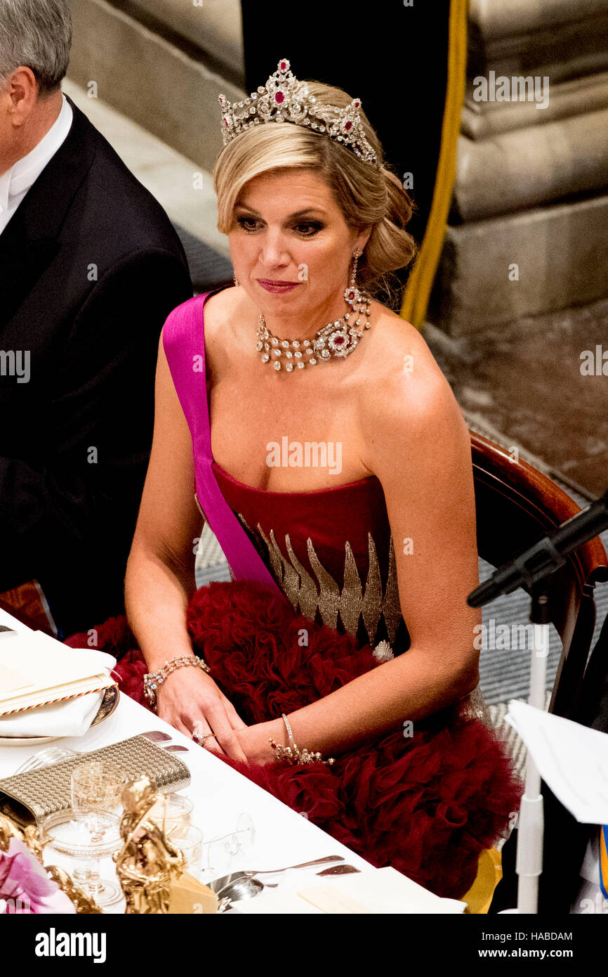 Amsterdam, The Netherlands. 28th Nov, 2016. King Philippe and Queen ...