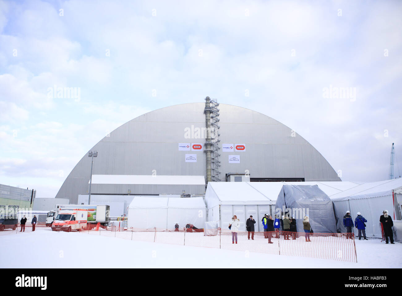 Chernobyl unit 4 hi-res stock photography and images - Alamy
